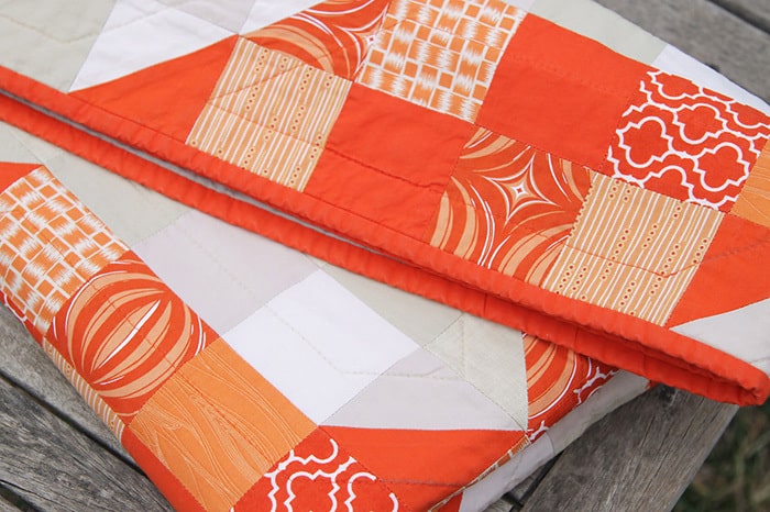 Tutorial: Modern Chevron Quilt Pattern (baby quilt) - Bonjour Quilts