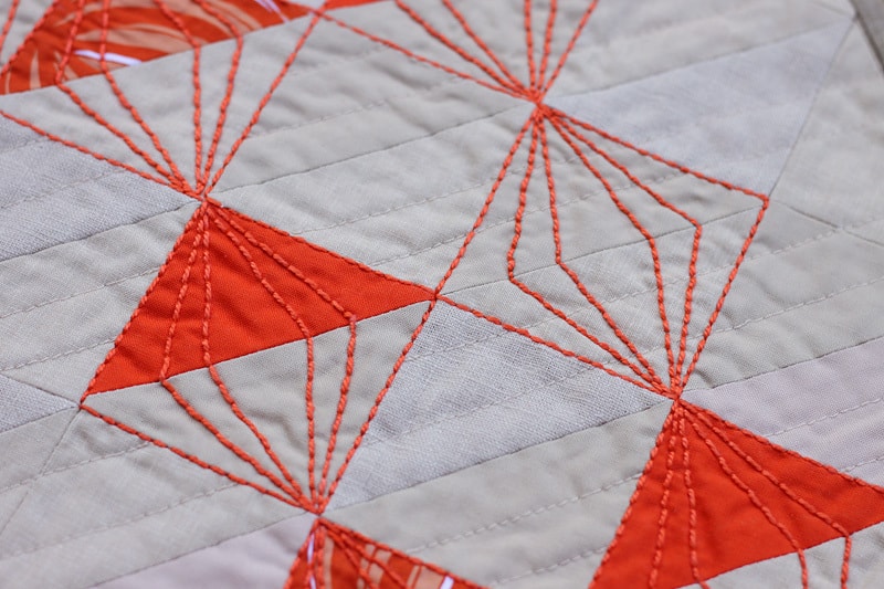 Half Square Triangles (HST) table runner - Bonjour Quilts