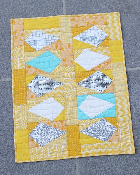 Scrappy Kites Mini Quilt Pattern - Bonjour Quilts