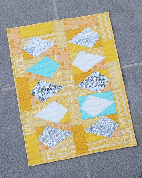 Scrappy Kites Mini Quilt Pattern - Bonjour Quilts