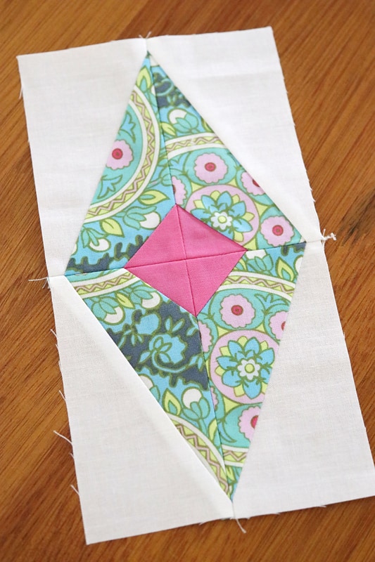 Diamond Quilt Block Tutoral - Bonjour Quilts