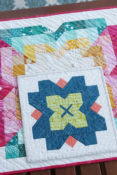 Scrappy Posie Mini Quilt - Bonjour Quilts
