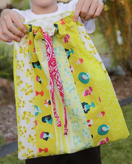 How to Sew a Drawstring Bag - Bonjour Quilts