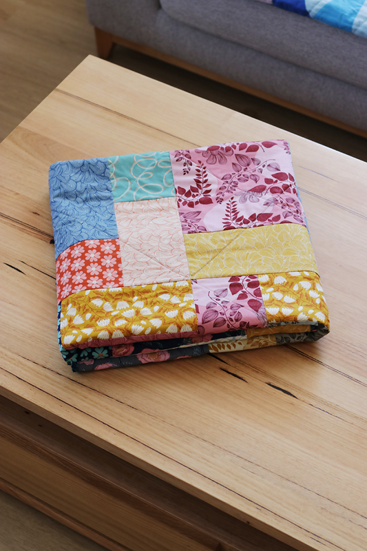 Layer Cake Loop Quilt - Bonjour Quilts