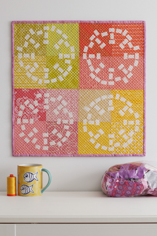 Quilted Wall Art - a Spokes Mini Quilt - Bonjour Quilts